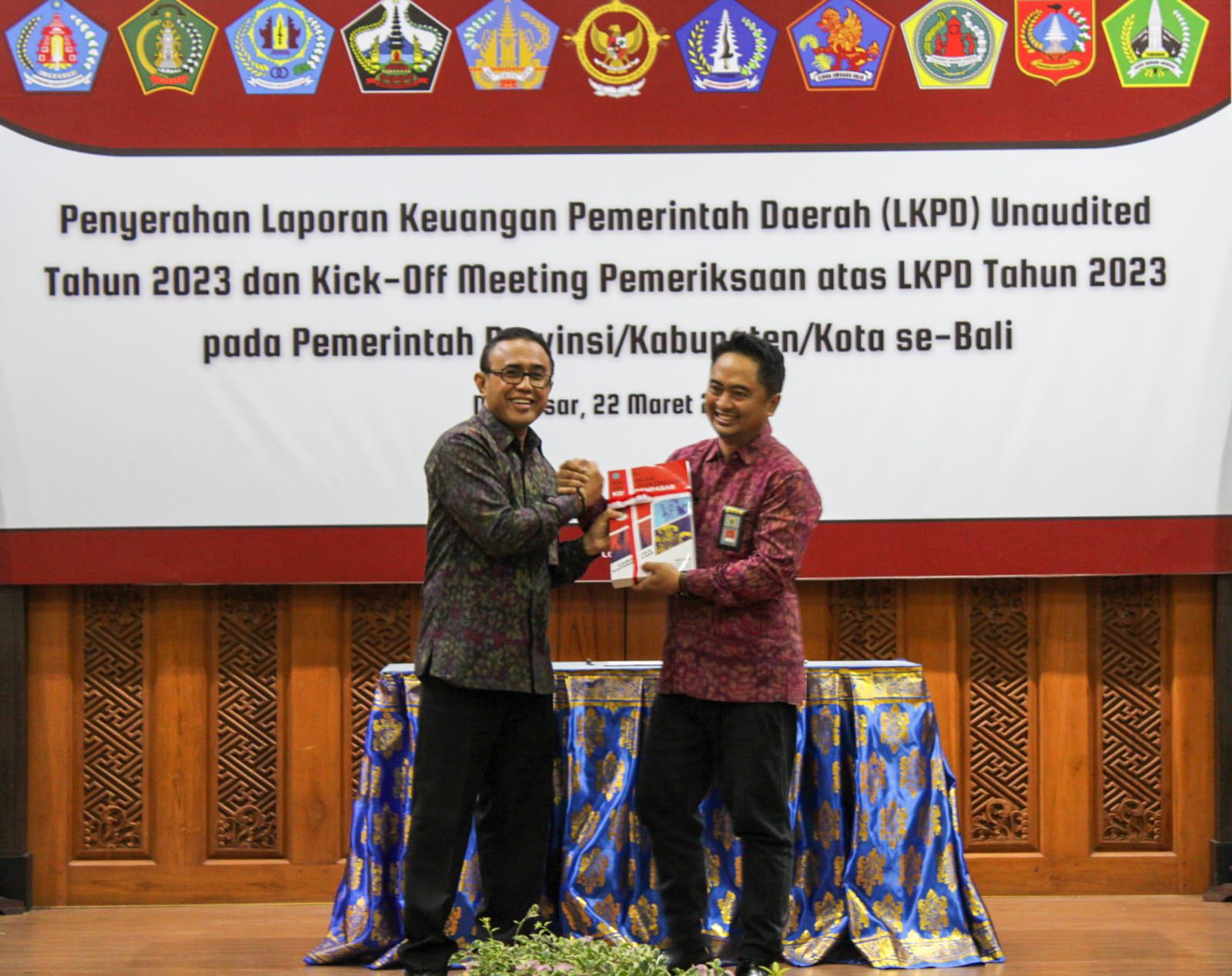 Walikota Jaya Negara Serahkan LKPD Unaudited TA. 2023 Kepada BPK RI Perwakilan Bali. – Indonesia ...